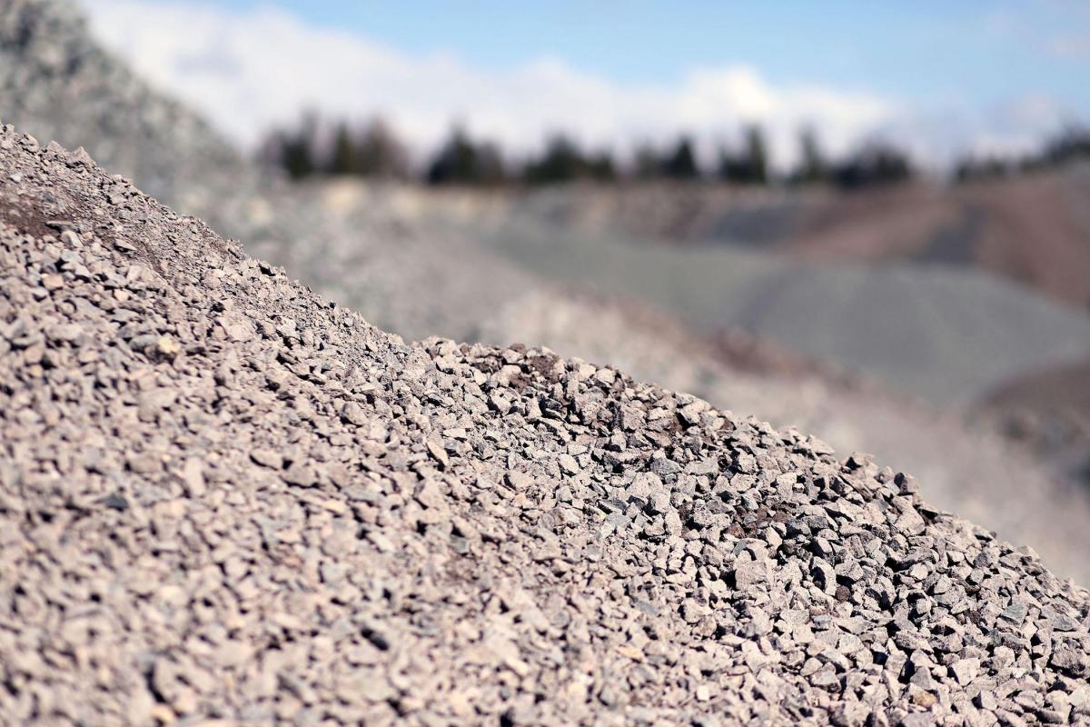 Rimelig pukk og grus til skogsbilveier - Viken Skog